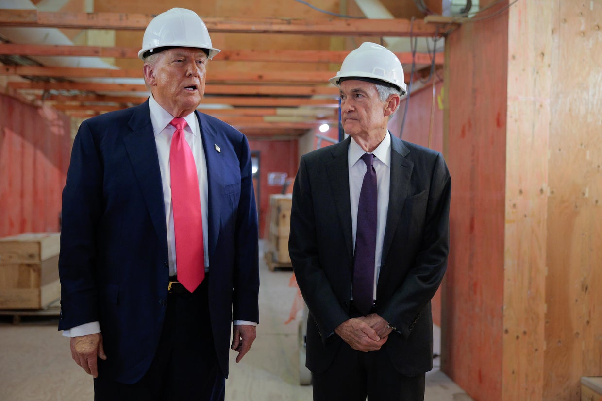 Photos show the year in politics as Trump brought change to America in ...