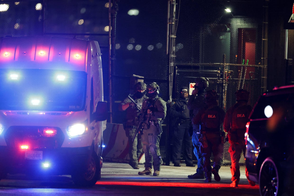 Transe schluckt sperma