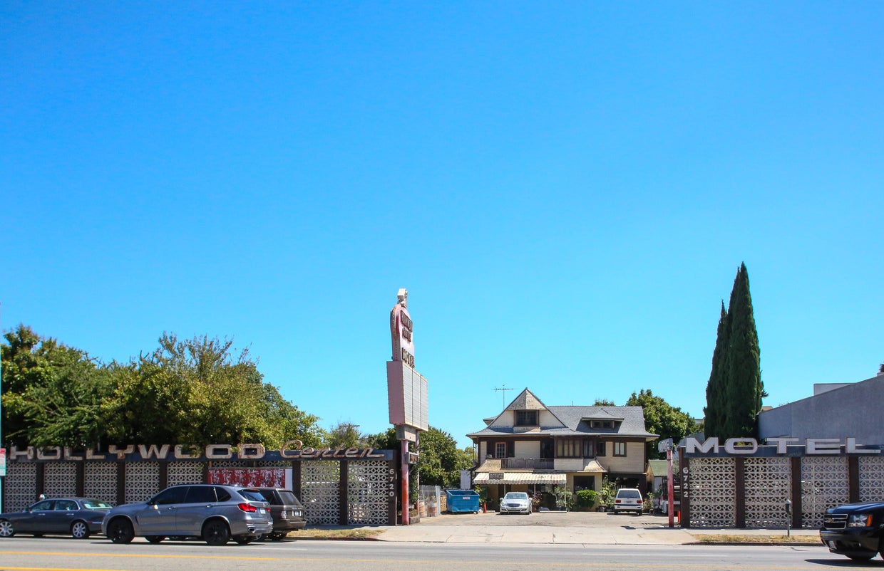 Historic Hollywood Center Motel burns down in overnight fire - CBS Los ...