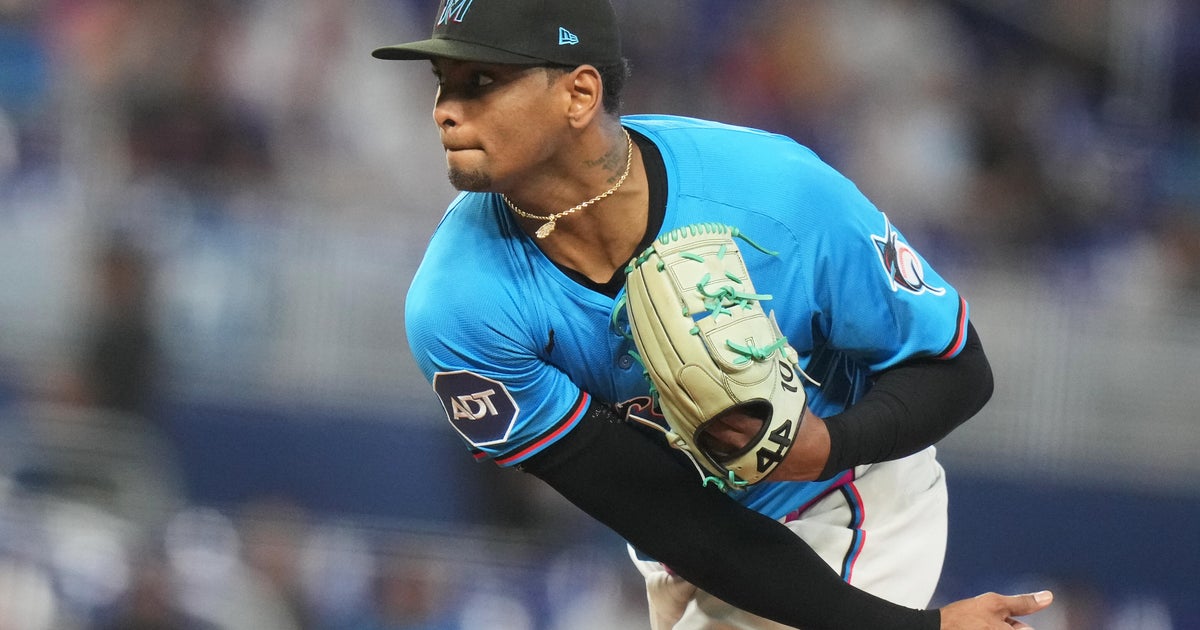 Cubs acquire right-hander Edward Cabrera in a trade with the Marlins ...