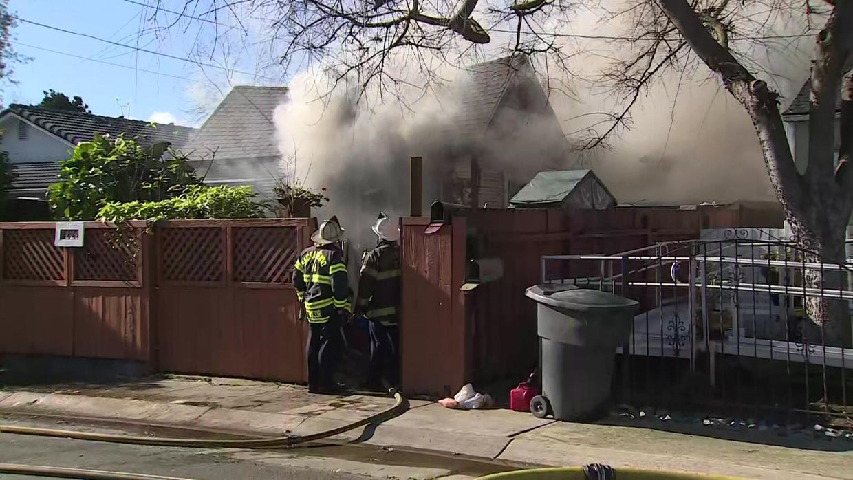 Home in Sacramento's Oak Park neighborhood demolished after fire ...