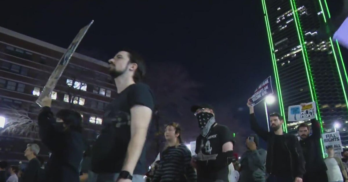 Protesters march in Downtown Dallas in response to Minnesota ICE ...