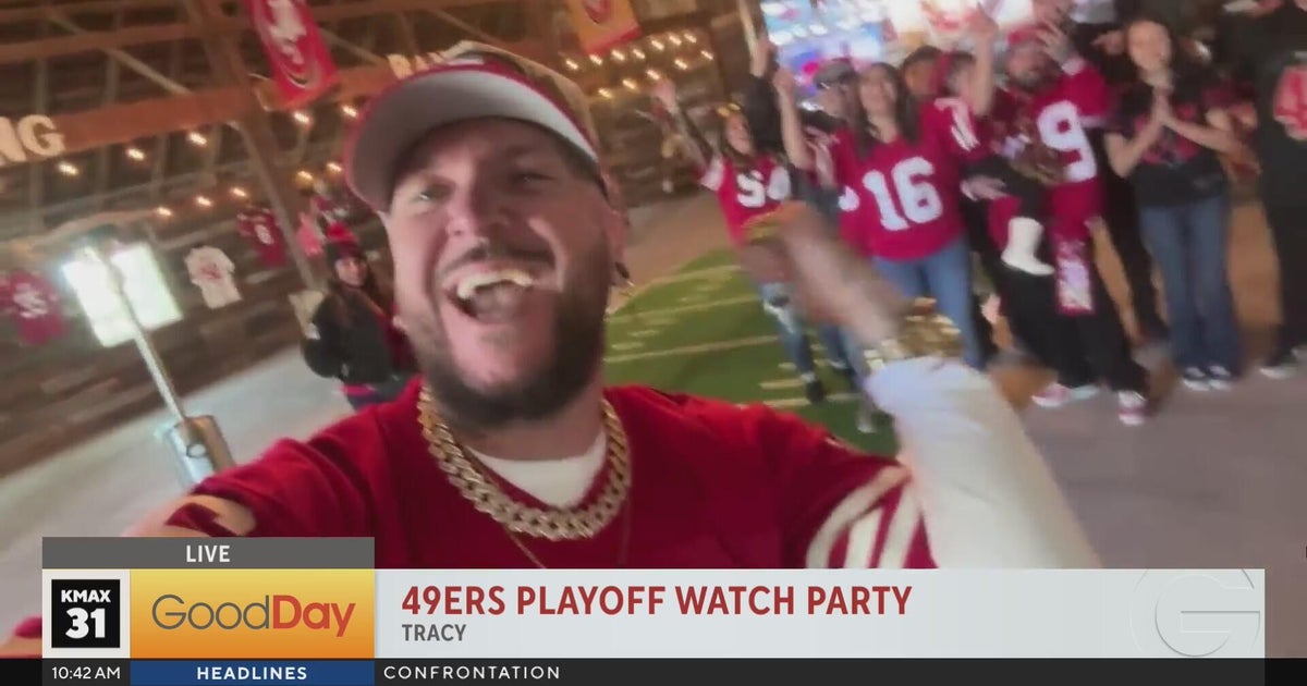It's bang bang niner gang all day at the 49ers Playoff Watch Party in ...