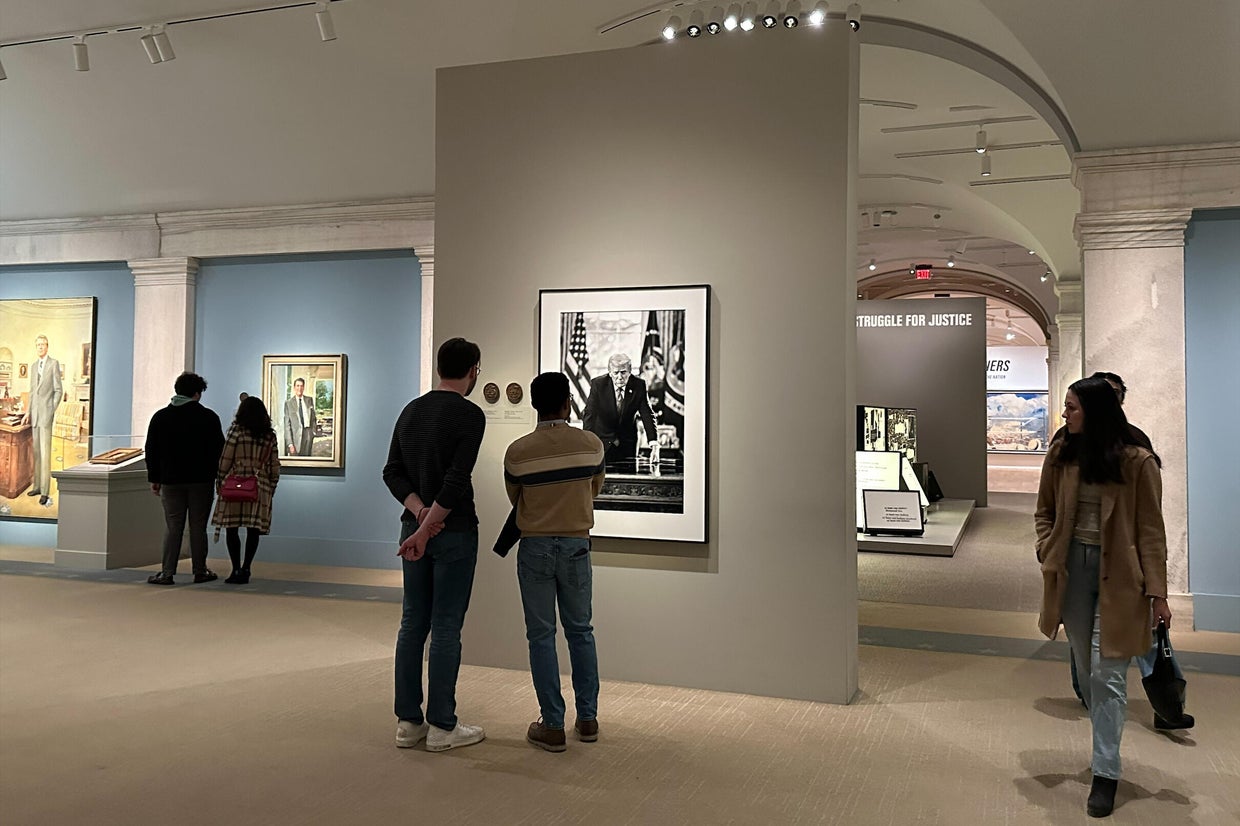 Reference to Trump's impeachments removed from photo at Smithsonian's ...