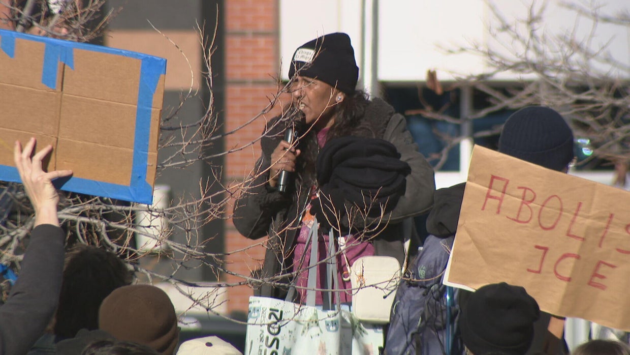 Hundreds hold rally in front of ICE office in Colorado over killing of ...