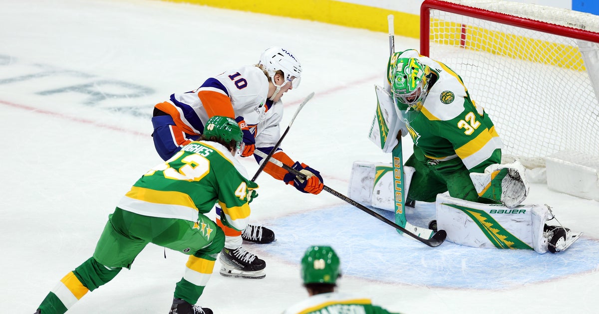 Simon Holmstrom's second goal gives Islanders a 4-3 overtime win over ...