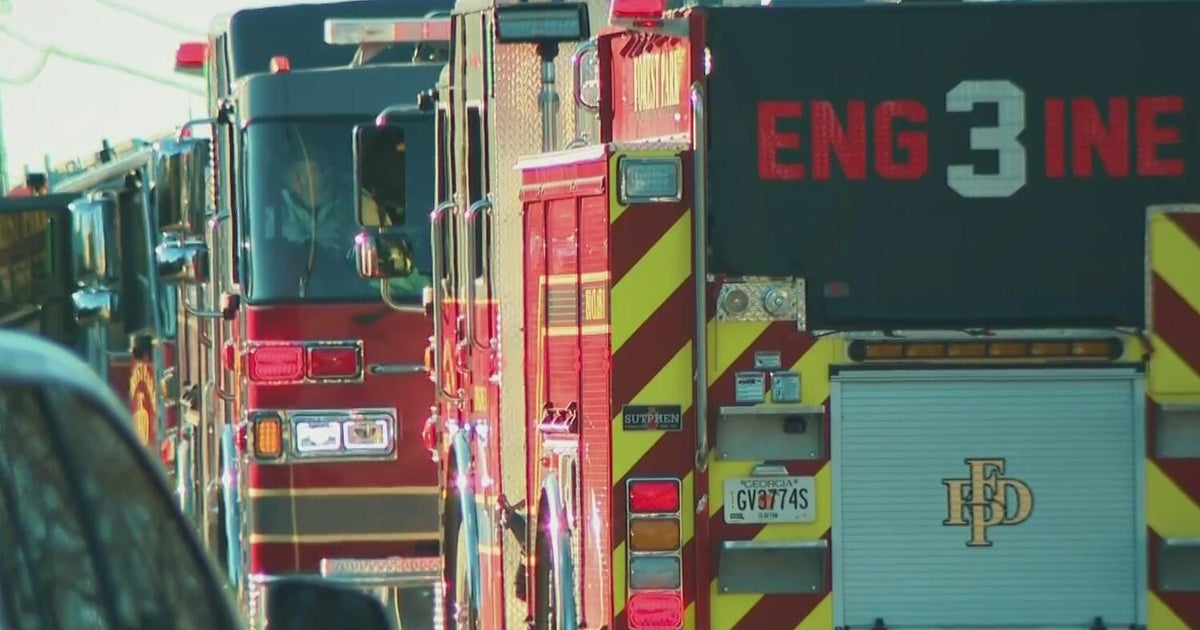 Evacuation order lifted after chemical plant fire - CBS Atlanta