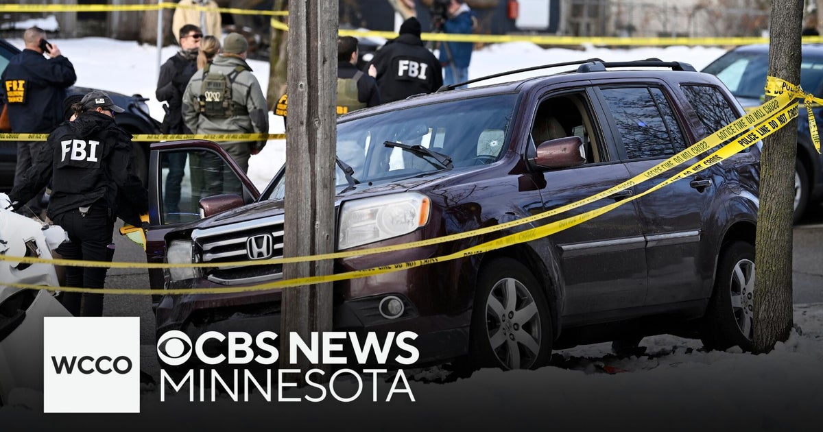 Documents reveal new details in ICE killing of Renee Good - CBS Minnesota
