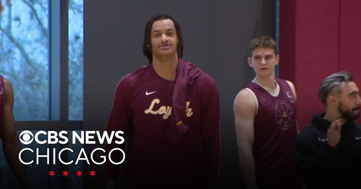 Loyola Ramblers star Miles Rubin breaks team's career blocks record ...