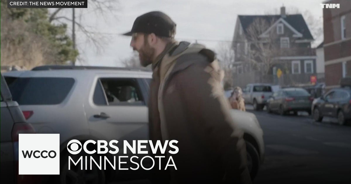 Video of man believed to be Alex Pretti shows interaction with feds 11 ...