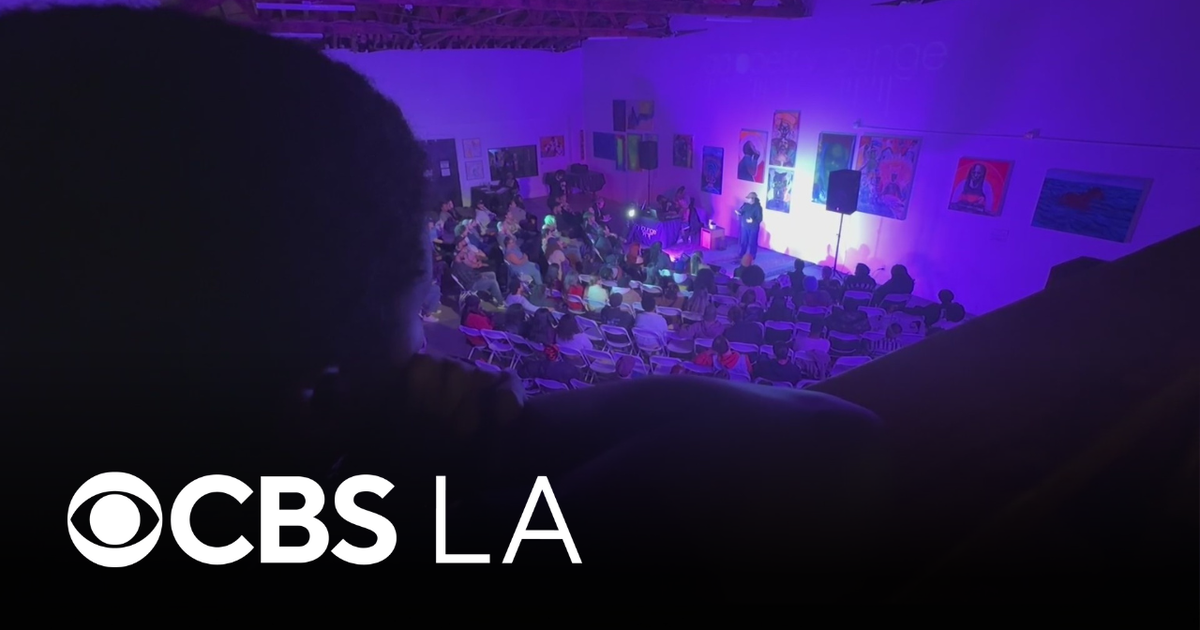 Celebrating spoken word at "Da Poetry Lounge" in Leimert Park - CBS Los ...
