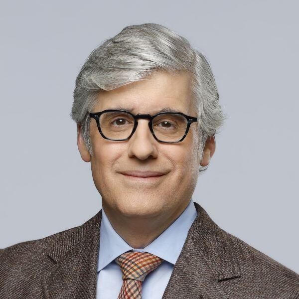 Mo Rocca - CBS News