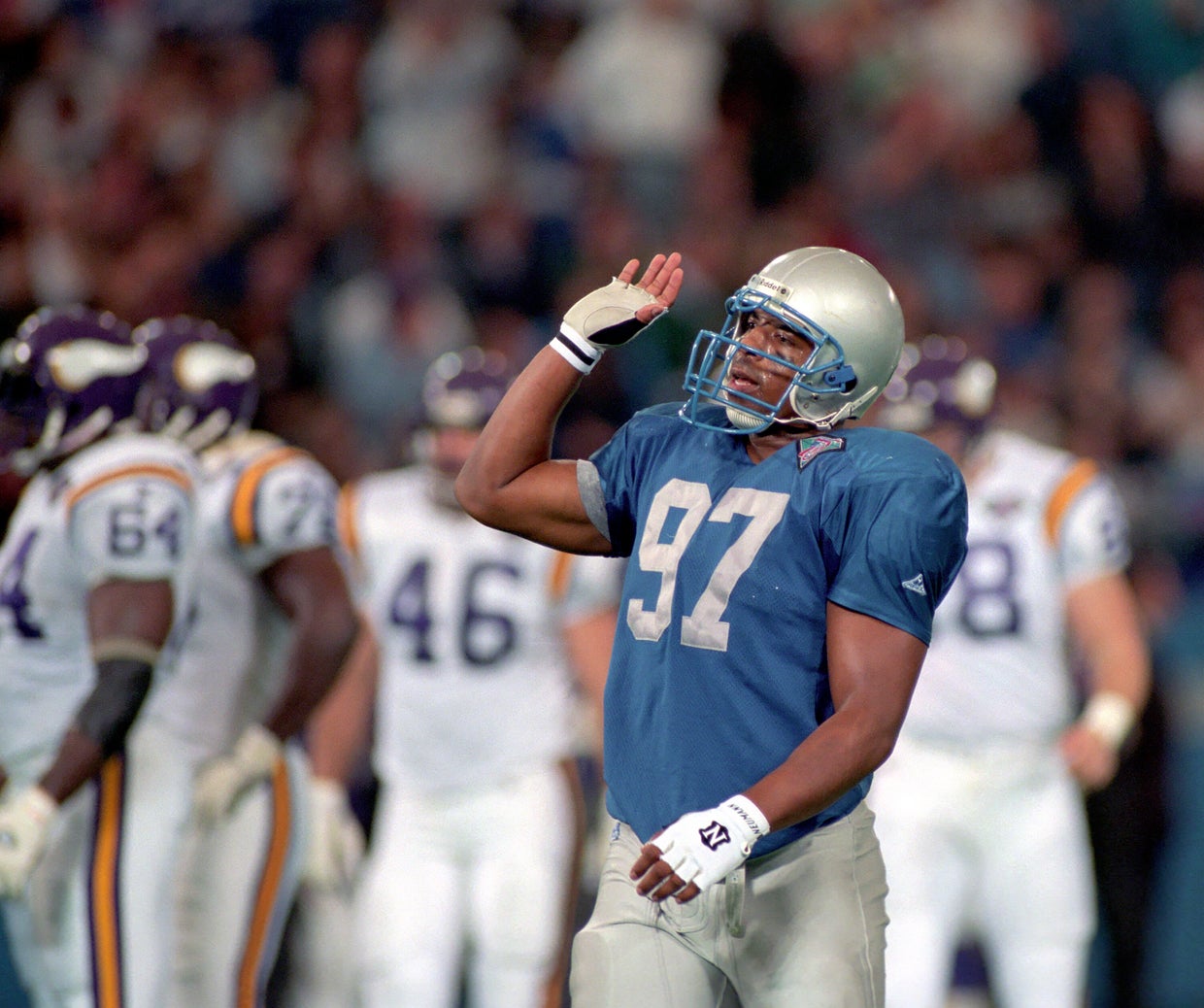 Former Detroit Lions defender Tracy Scroggins dies at 56 - CBS Detroit
