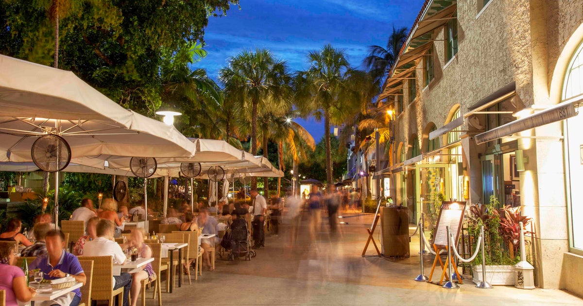 Miami Beach rolls out sweeping deregulation for restaurants ...
