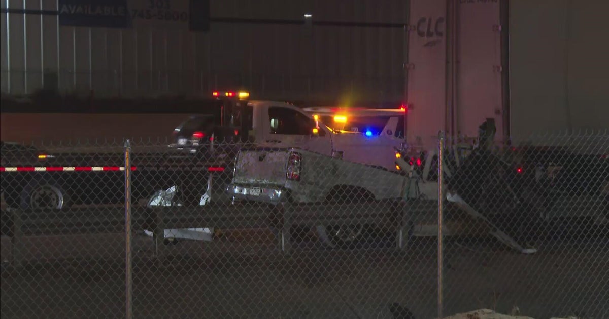 Denver police investigating fatal crash involving truck, semi on I-70 ...