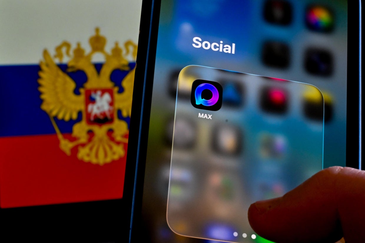Russia blocks WhatsApp as it pushes state-backed alternative on ...