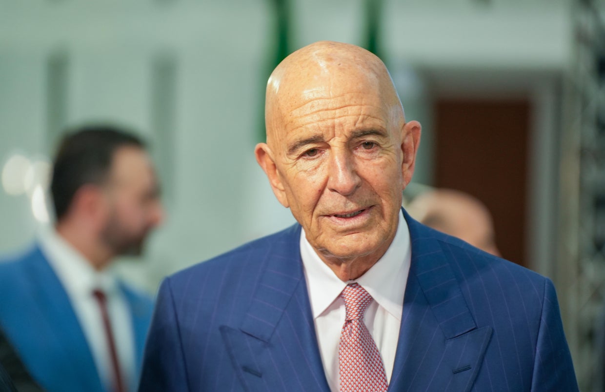 Trump insider Tom Barrack kept in regular contact with Jeffrey Epstein ...