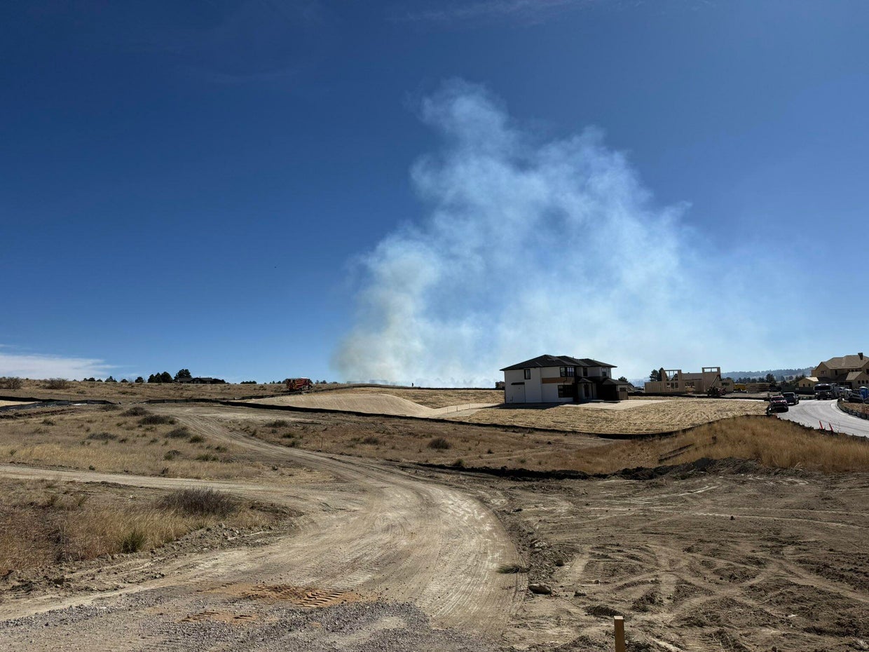 Brush fire southeast of Denver metro area quickly brought under control ...
