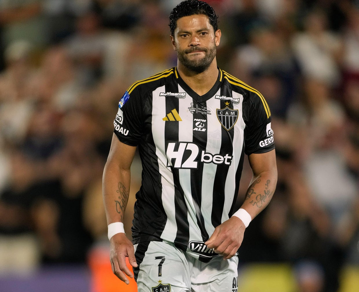 Huge brawl at Brazilian Cup soccer final leads to 23 red cards and ...