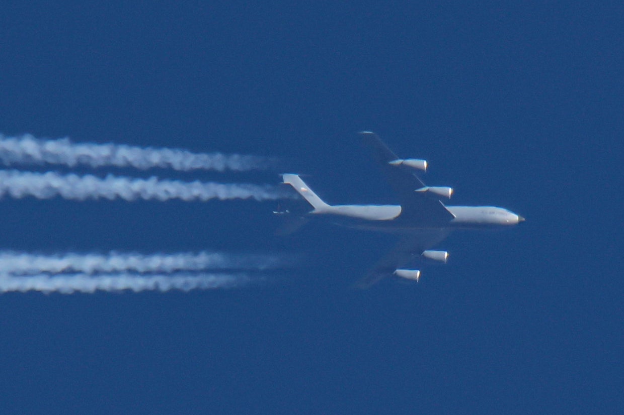 All 6 crew members killed in crash of American KC-135 refueling ...