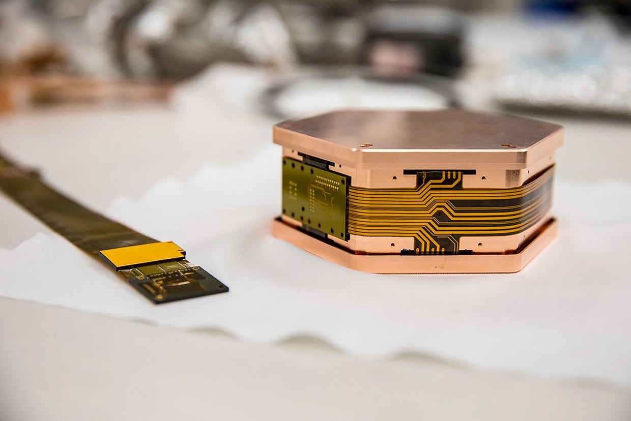Scientists from Northwestern, other institutions cool down chamber for ...