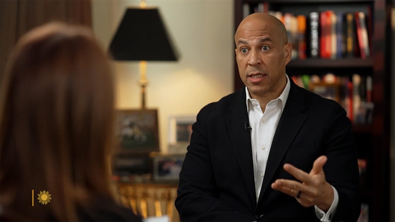 Cory Booker news - Today’s latest updates - CBS News
