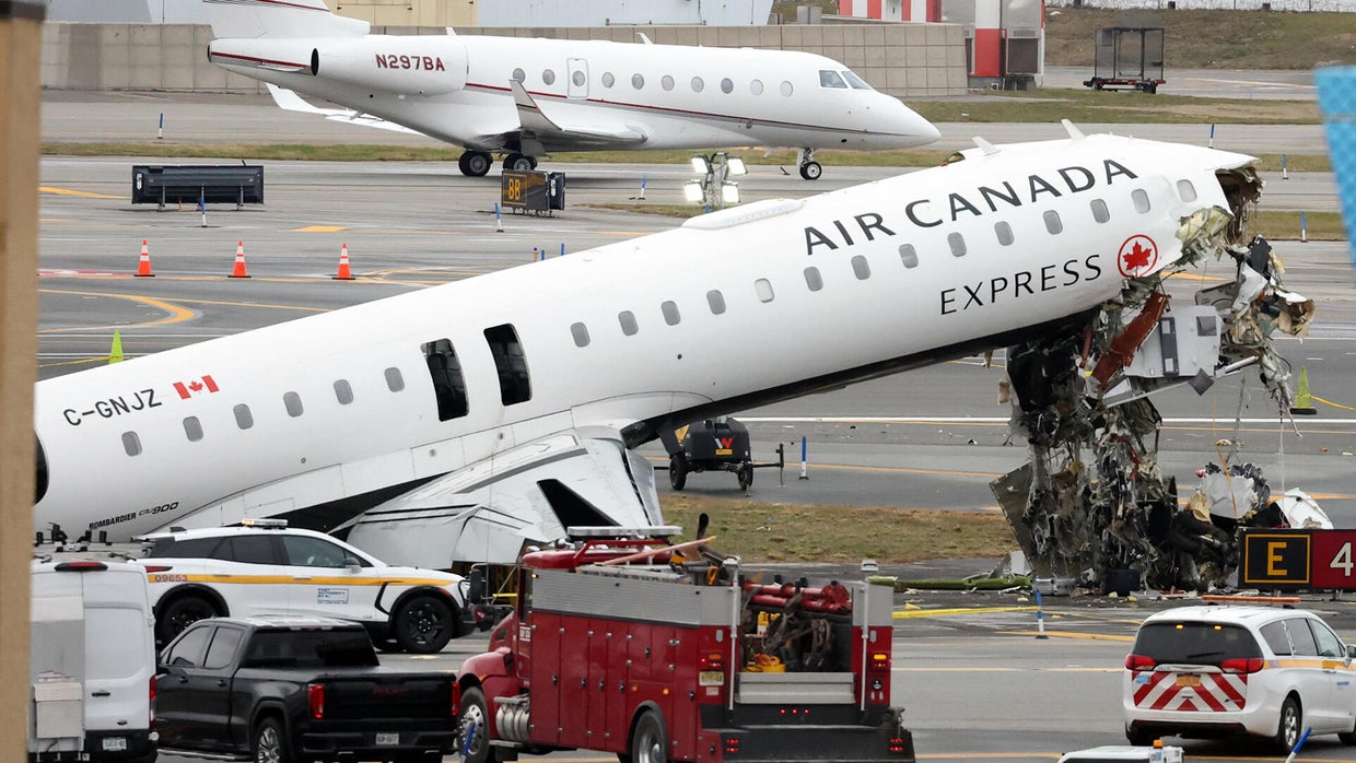 NTSB describes LaGuardia Airport runway crash cockpit audio. Here's the ...