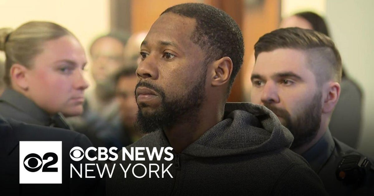 Suspect arraigned for murder in death of Bridgeport firefighter - CBS ...