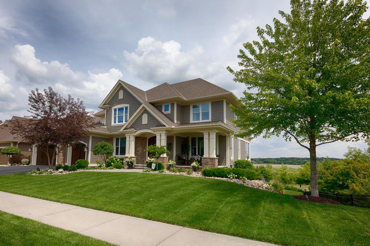 What are today's mortgage interest rates: May 1, 2026? - CBS News