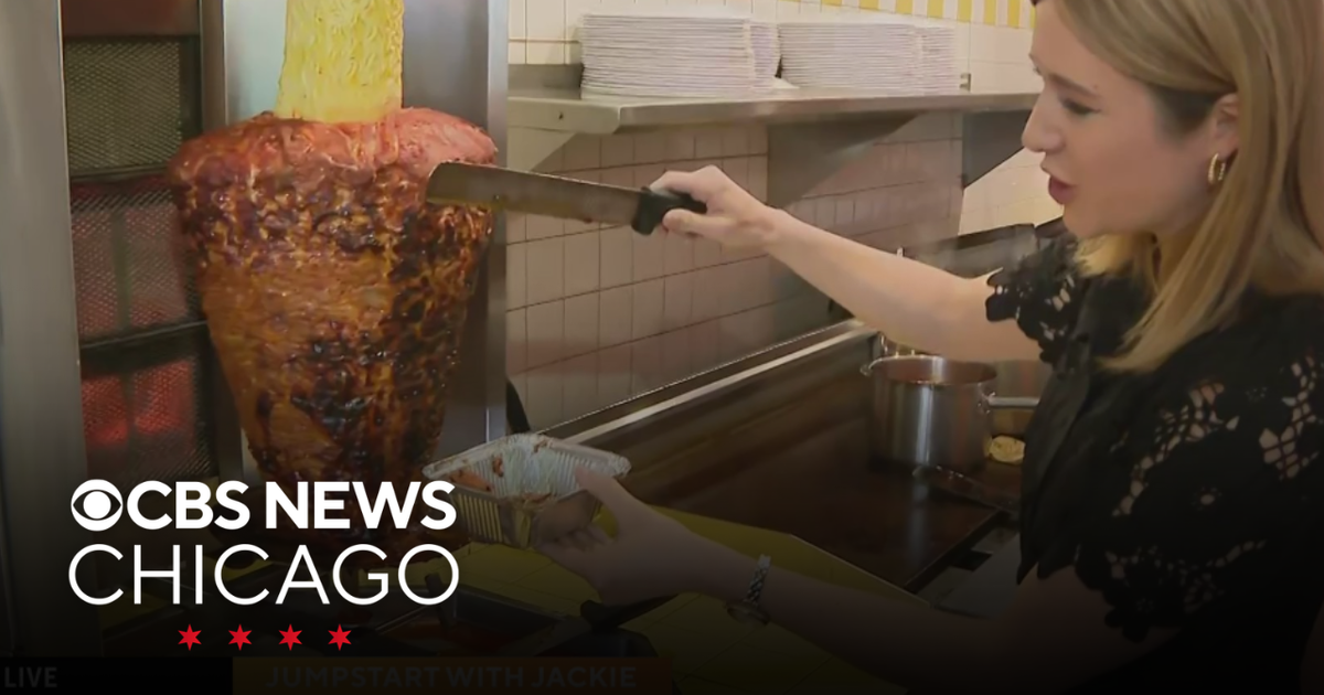 Celebrating Cinco De Mayo at Tacombi - CBS Chicago