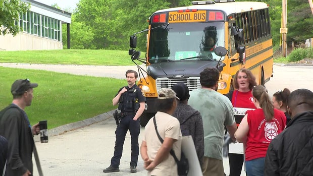 School bus drivers and monitors go on strike in Marlboro, Massachusetts ...