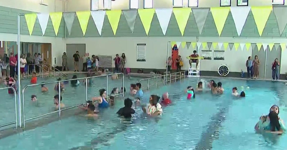 Denver city leaders celebrate new indoor pool at Swansea Rec Center ...
