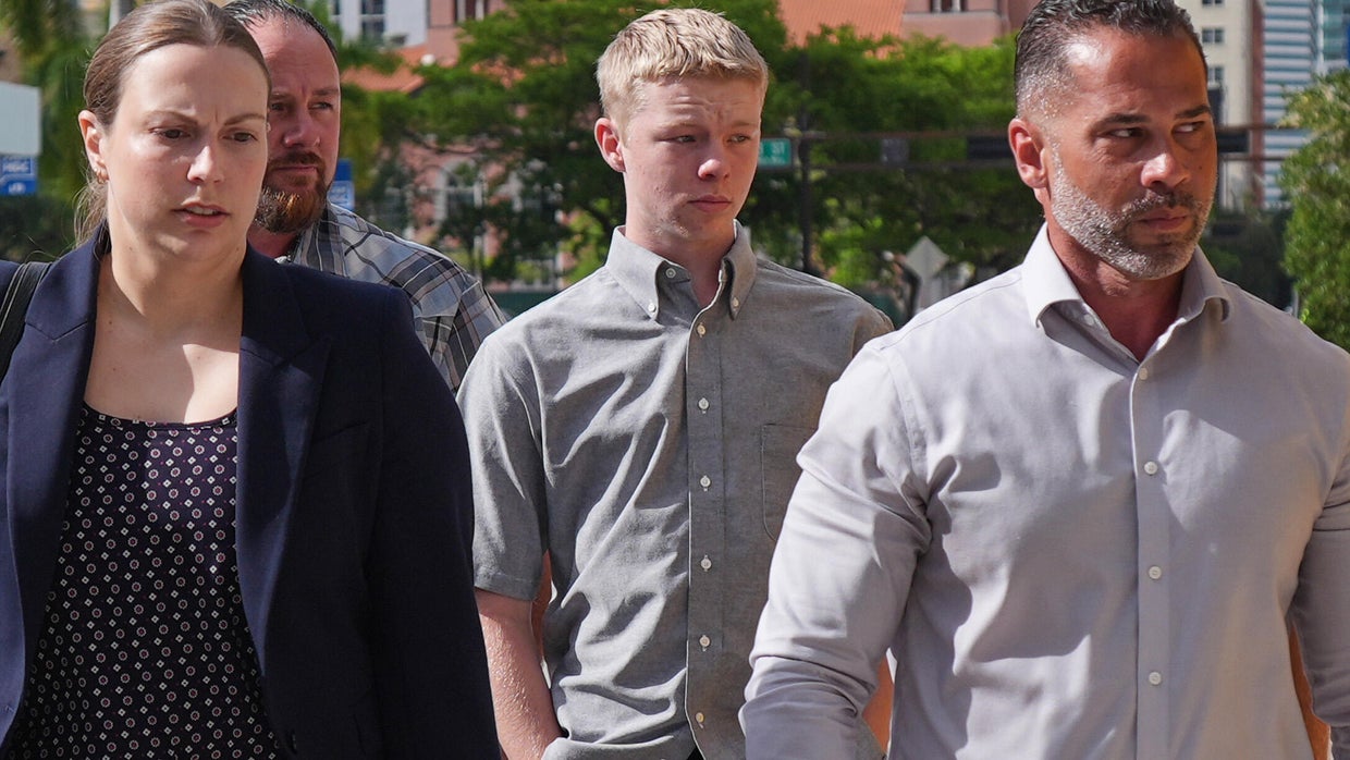Teen accused of killing stepsister Anna Kepner on Carnival Cruise ship ...
