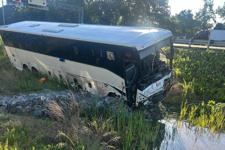 After deadly Virginia bus crash, investigators probe company's links to ...