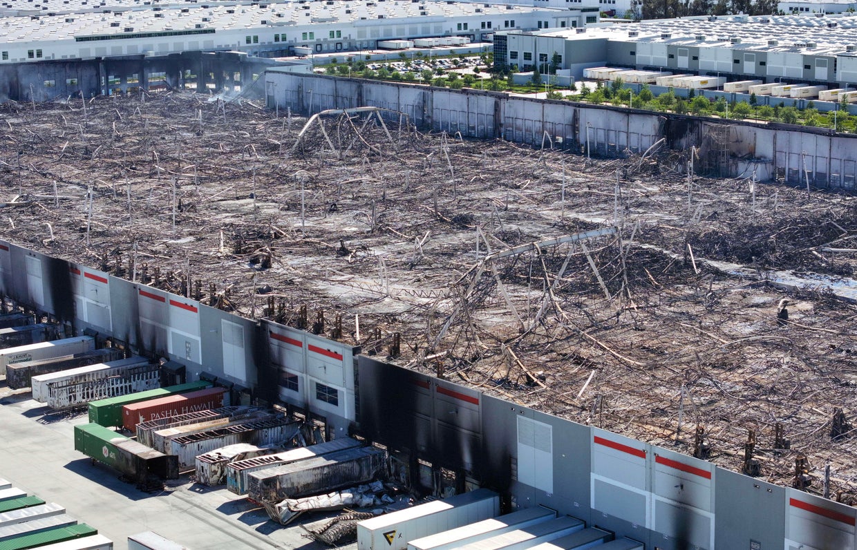 Demolition begins on Ontario Kimberly-Clark paper warehouse after ...