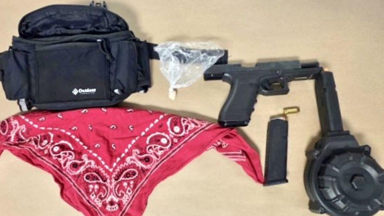 Oakland County deputies confiscate stolen weapon modified for fully ...