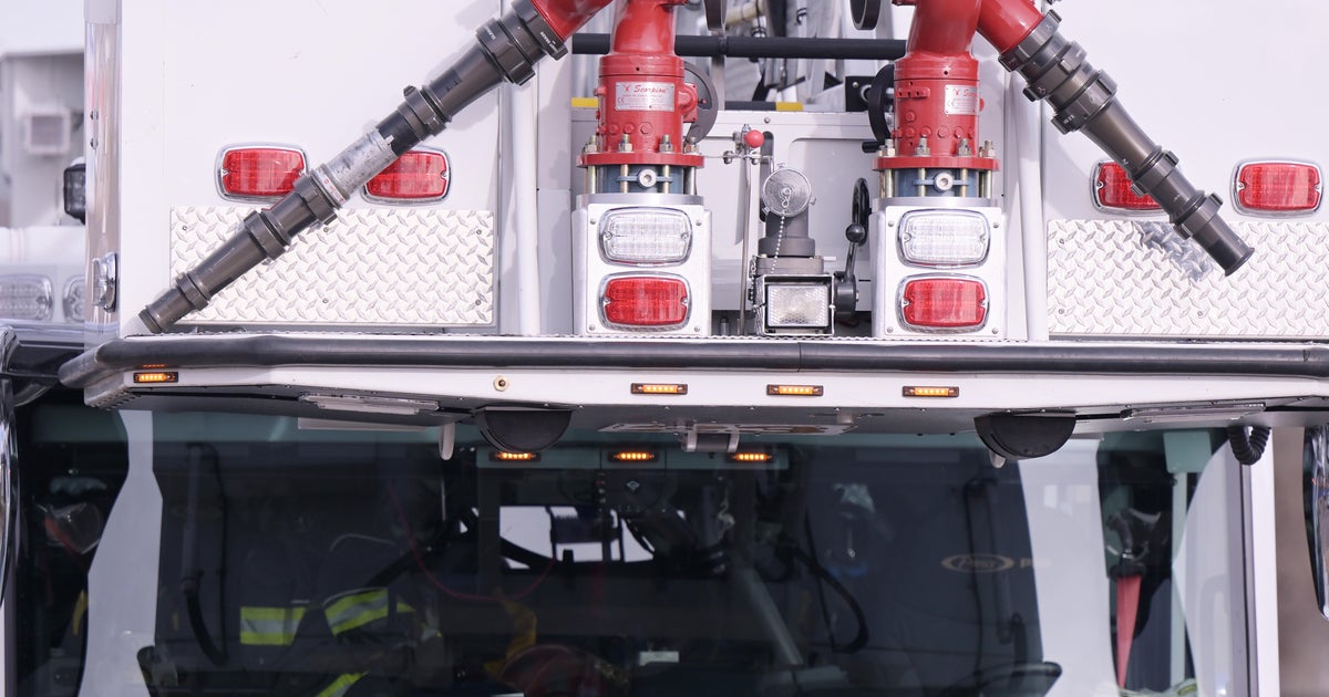Denton mall evacuated, closed over gas leak, officials say - CBS Texas
