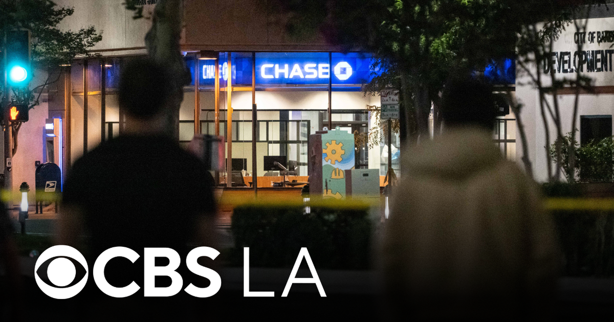 FBI agents fatally shoot man who barricaded inside Bakersfield bank ...
