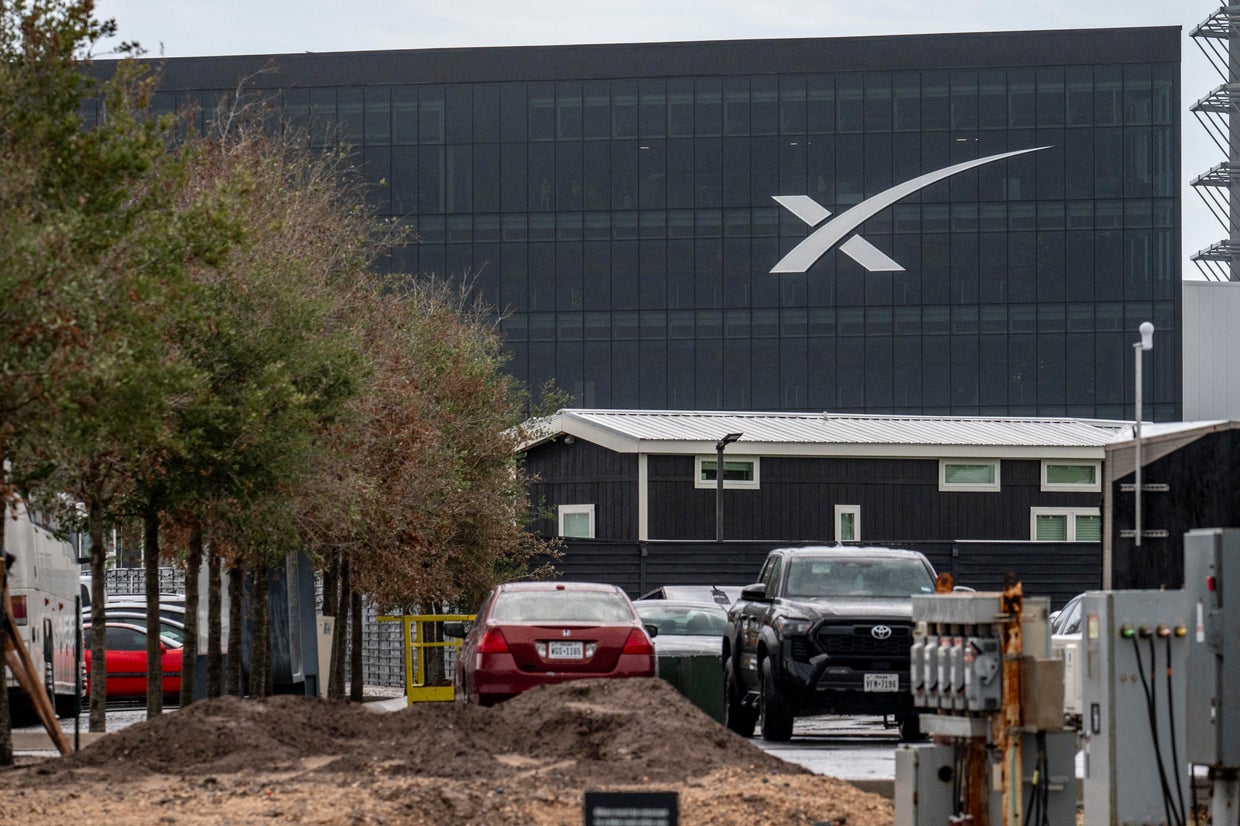 As SpaceX IPO launches, Texans near its Starbase HQ offer mixed ...