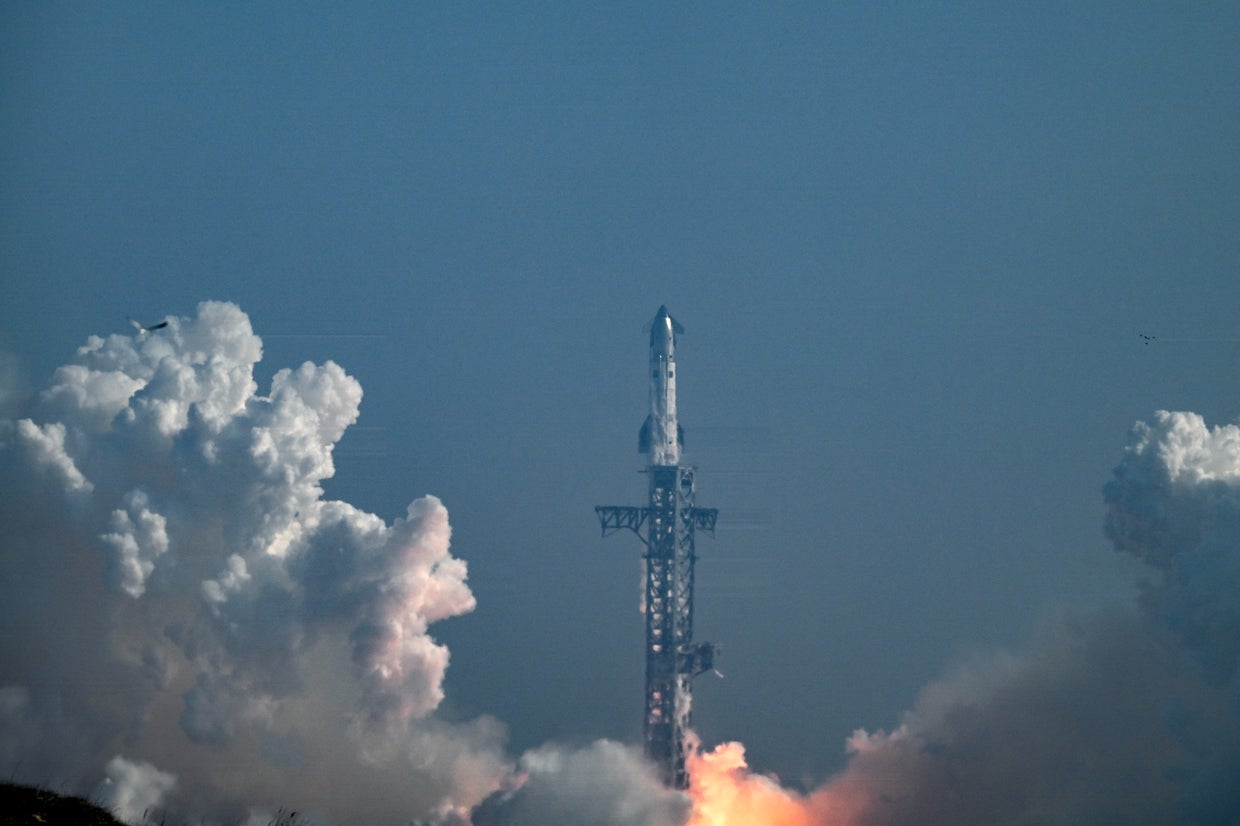 As SpaceX IPO launches, Texans near its Starbase HQ offer mixed ...