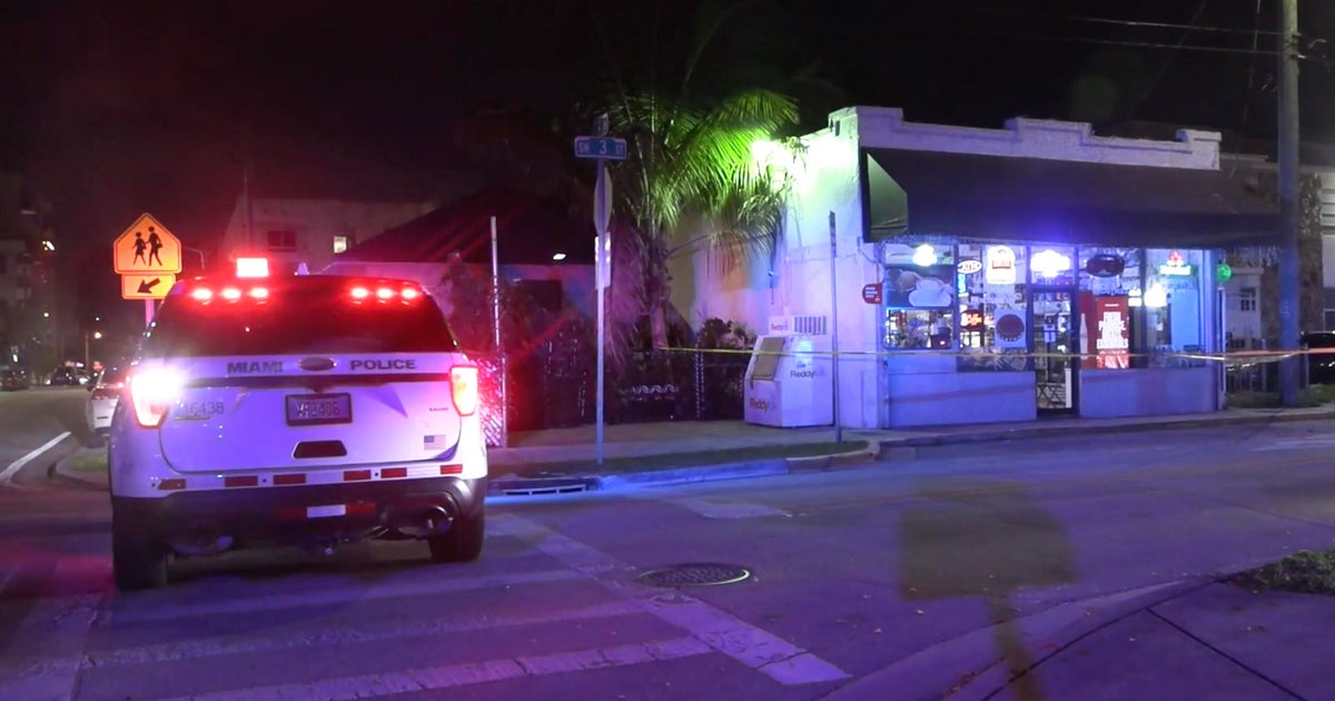 Teenager rushed to hospital after shooting in Miami, officials say ...