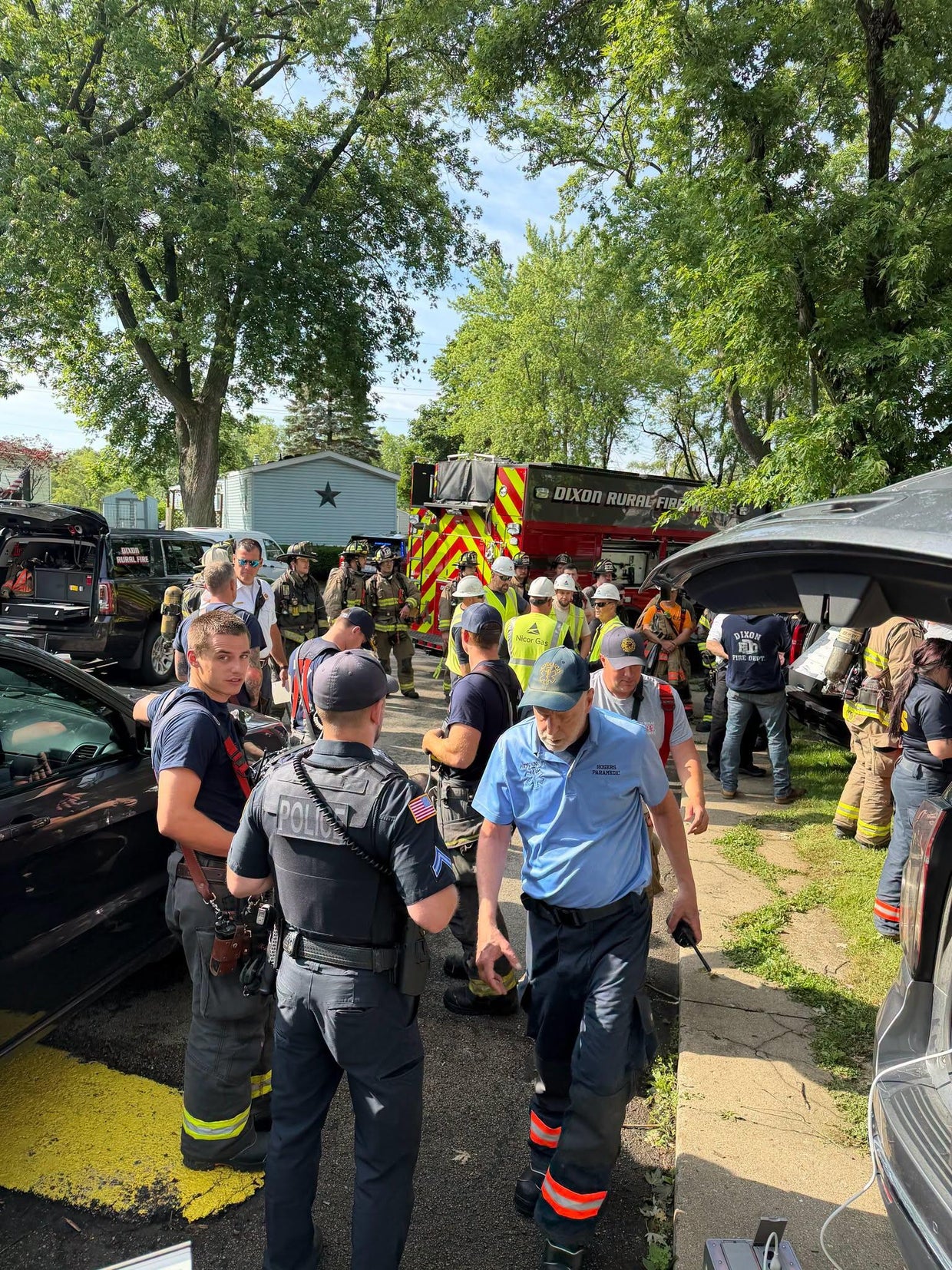 Explosion prompts evacuation at mobile home park in Dixon, Illinois ...