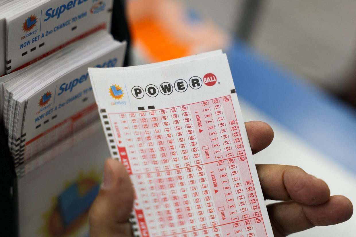 No winners in latest Powerball drawing, jackpot swells to $905 million ...