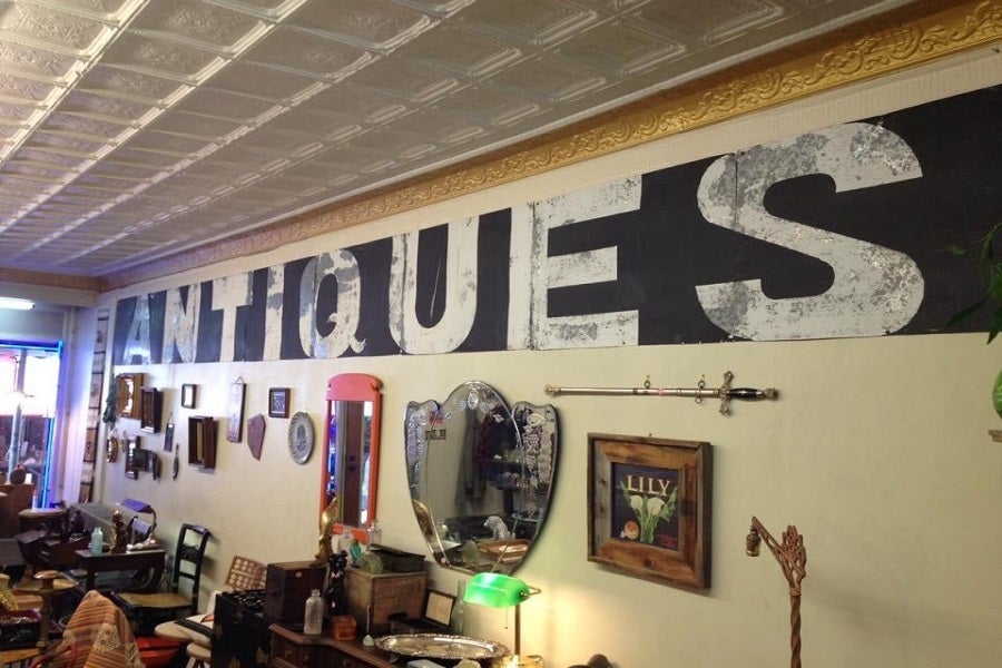 4 Best Spots To Score Antiques In Philadelphia - CBS Philadelphia