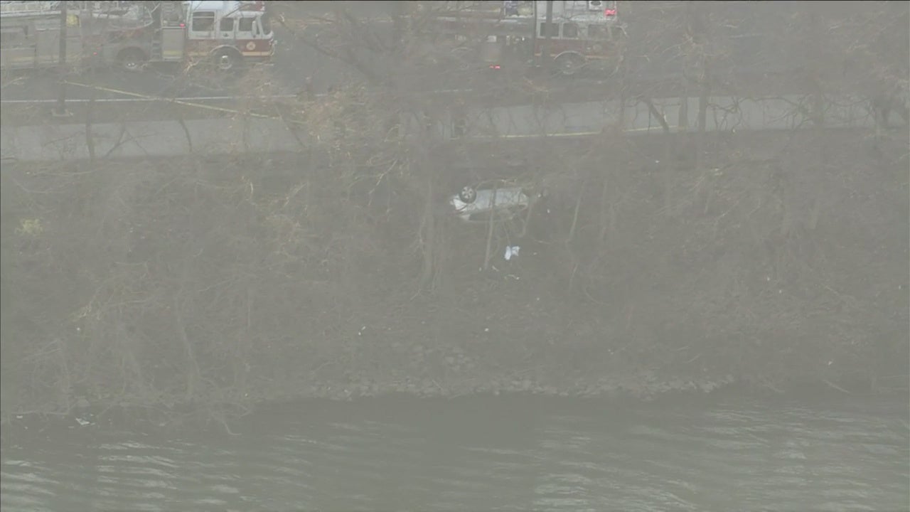 Vehicle Overturns Into Embankment Off Kelly Drive - CBS Philadelphia