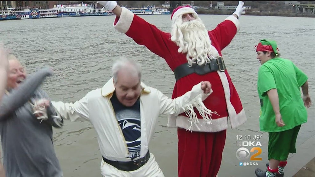 Hundreds Jump Into Mon River In Annual Polar Bear Plunge - CBS Pittsburgh